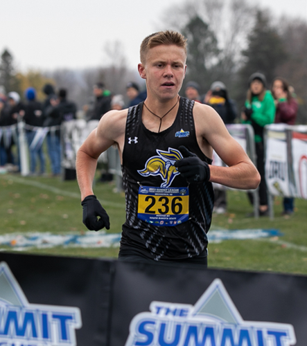 Carson Noecker earns top Summit League cross country awards