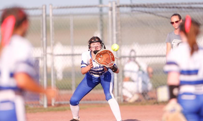 Remsen St. Mary's falters in 1A quarters against Wayne