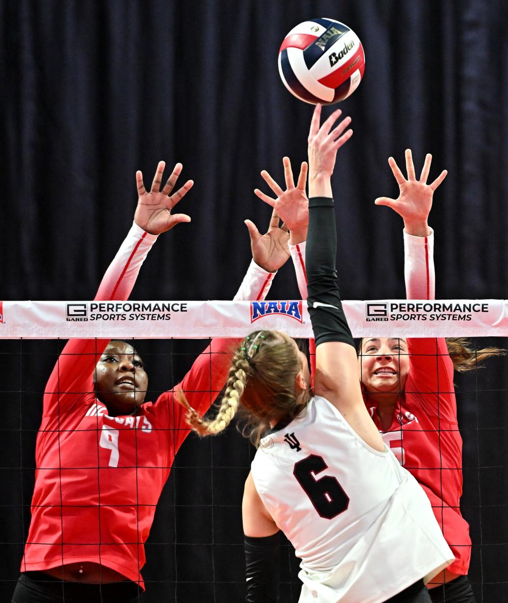 NAIA volleyball: Pool play closes as quarterfinals go chalk