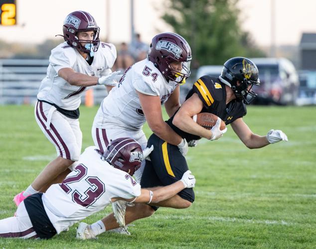 Gabe Anderson leads Hinton to dominant win over Wolfpack