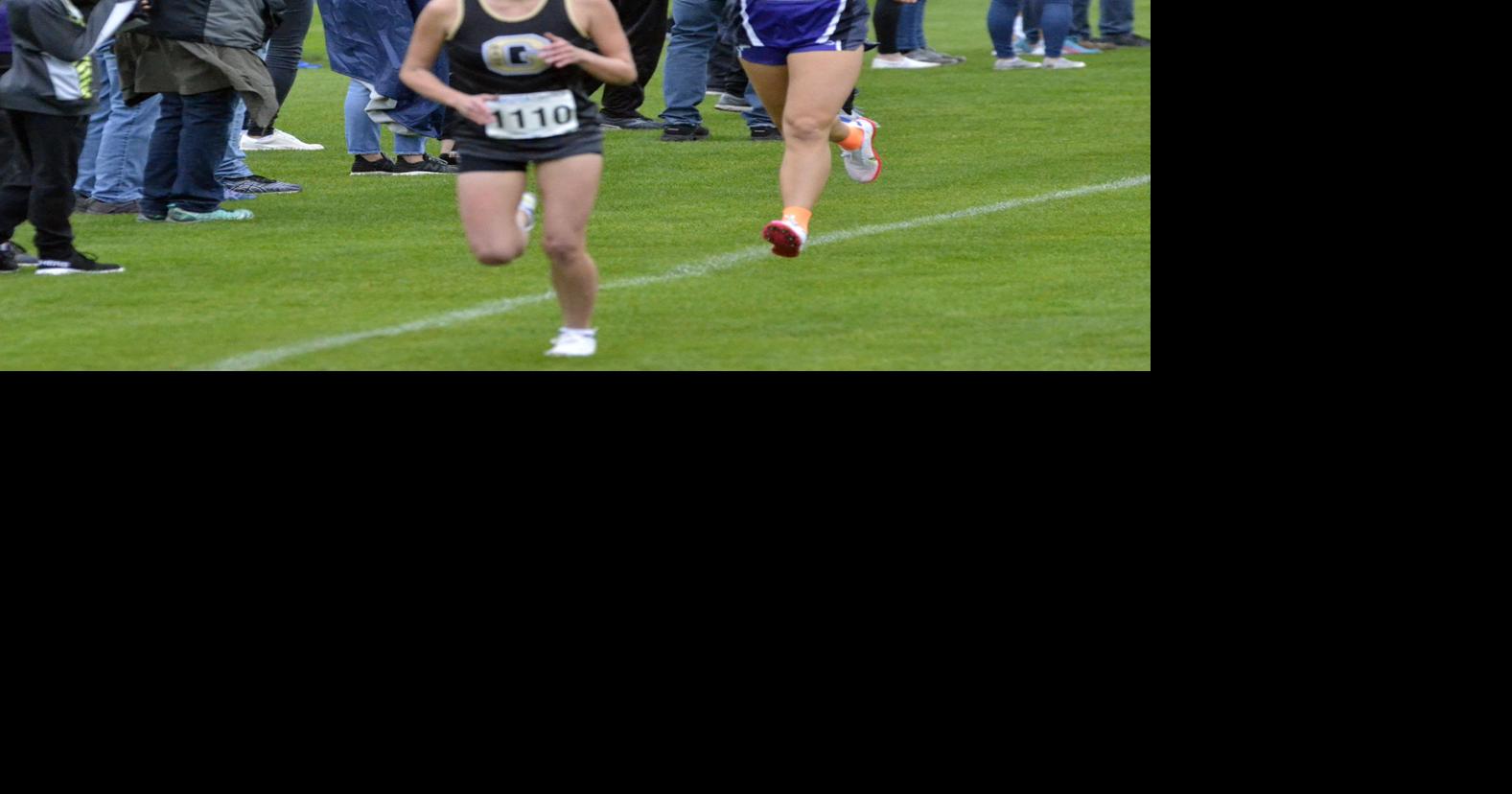 MOC-Floyd Valley seniors Emily Haverdink, Sam May win Class 3A state-qualifying meet