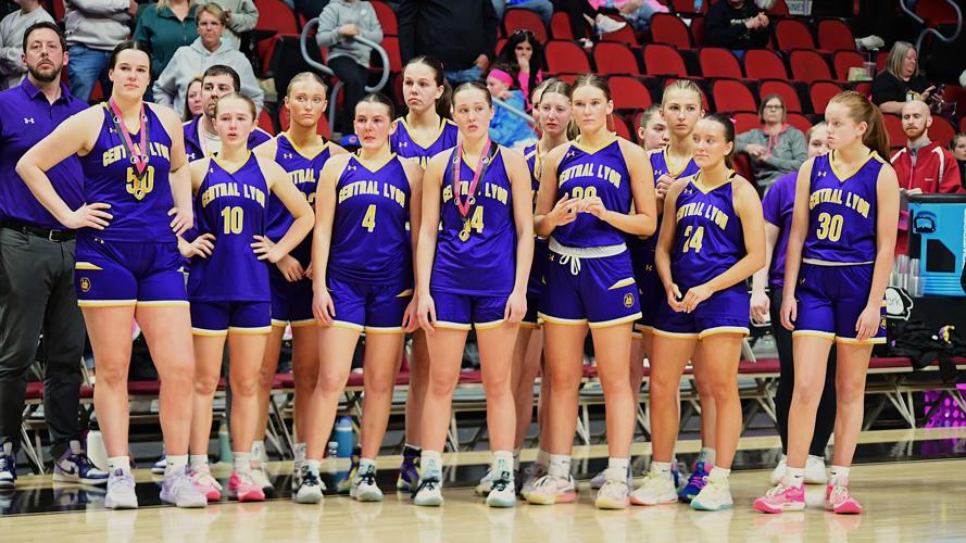 'Beyond my wildest dreams': Hinton outlasts Central Lyon for 2A state ...