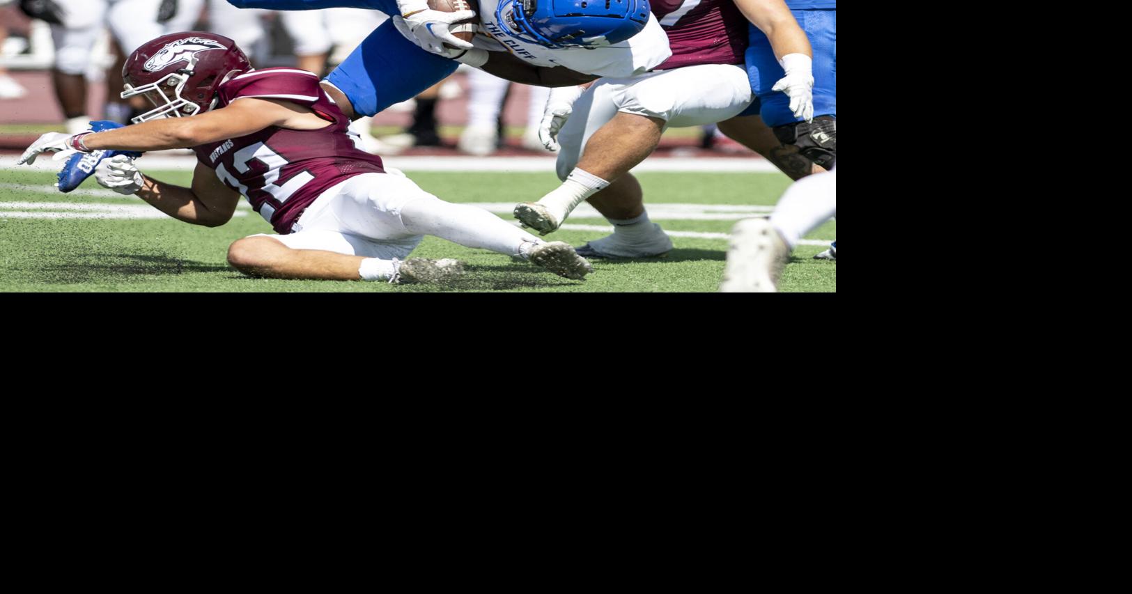 Photos: Morningside vs Briar Cliff football