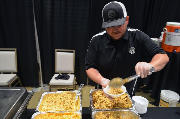 Fourth annual Food Bank of Siouxland Food Festival offers good eats