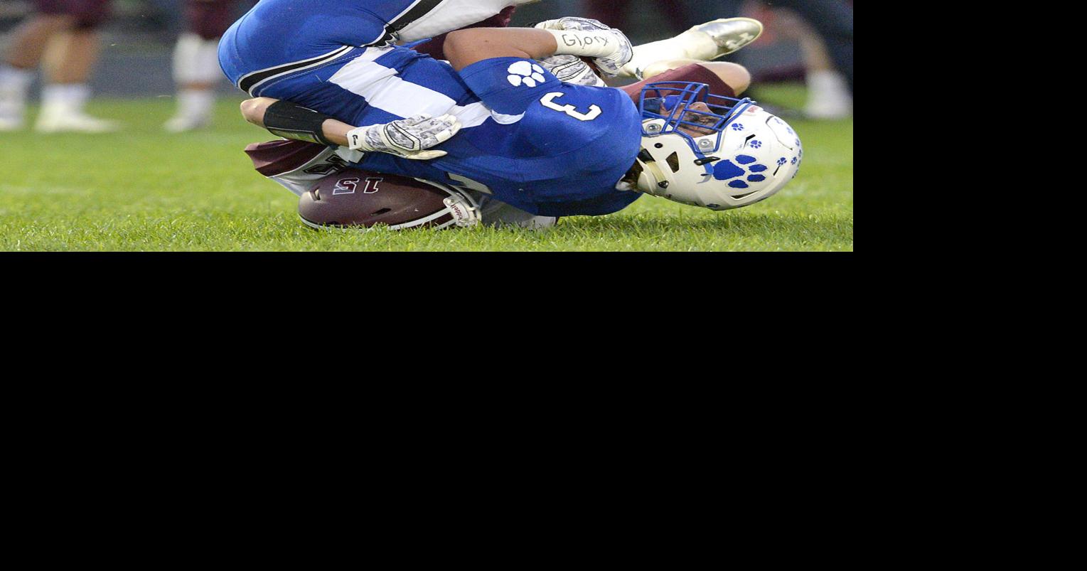 Photos: West Lyon vs Western Christian football