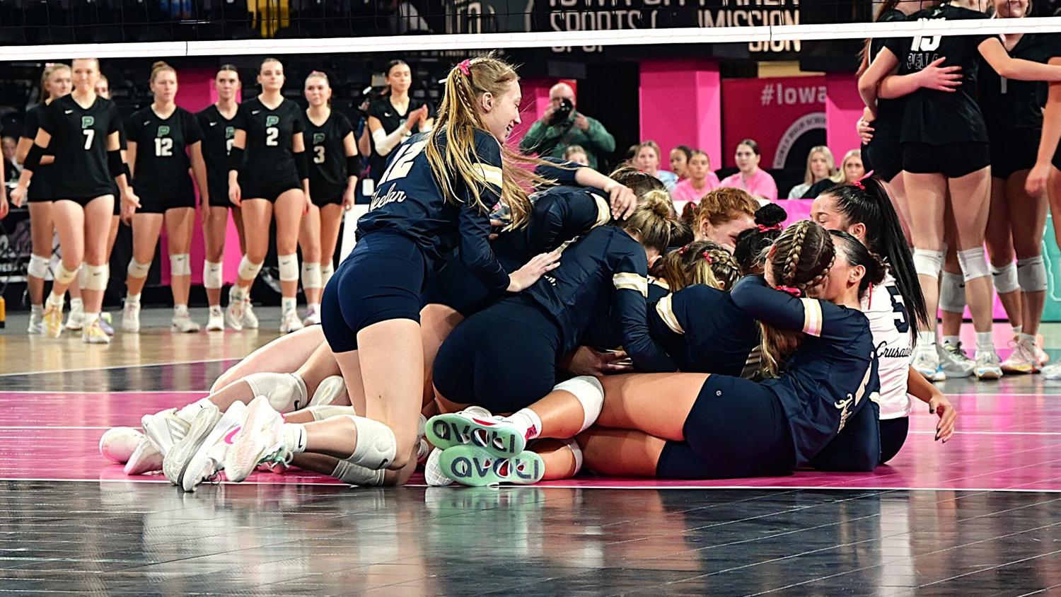 Crusaders run table en route to 4A state volleyball title