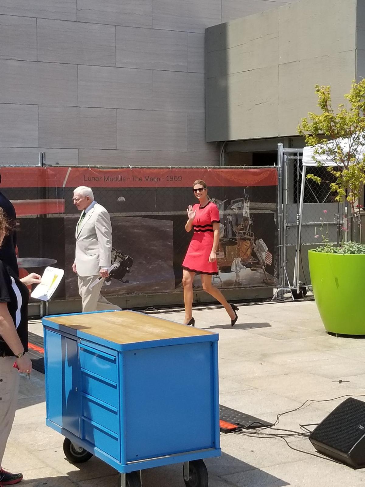 GALLAGHER: Eclipse sheds light on Ivanka Trump sighting | Latest News ...