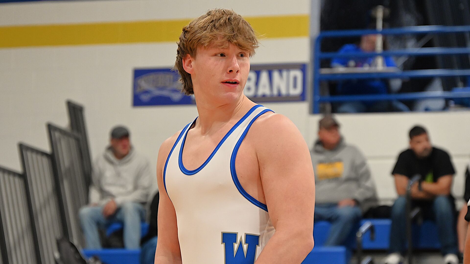 Linden's comeback win helps WC claim 5th straight WVC title