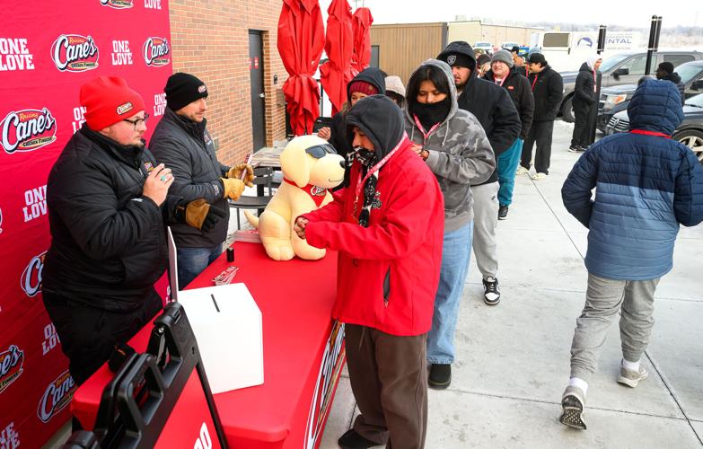 Sioux City Raising Cane's now open