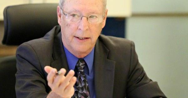 1983: What was happening when Larry Clausen took office?