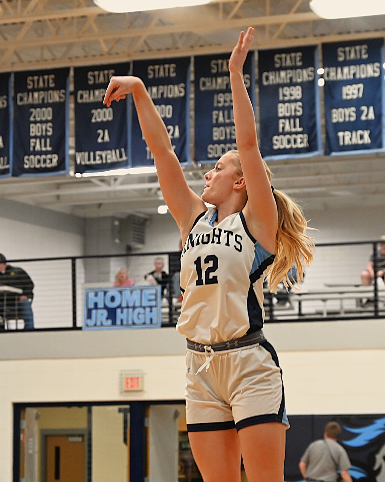 Girls high school basketball: Unity advances in 3A regionals, withstand ...
