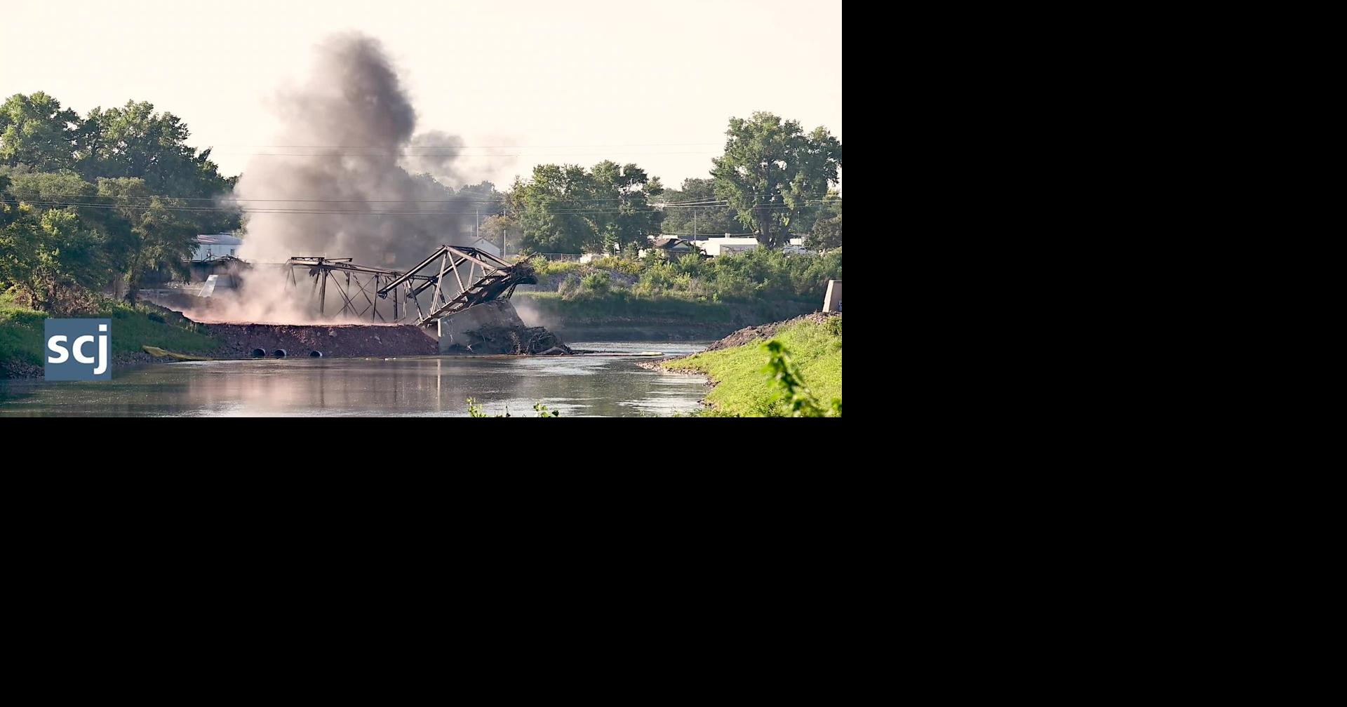 Clogged line releases sewage into Boyer River