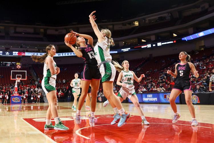South Sioux City girls basketball falls in Round 1 of state