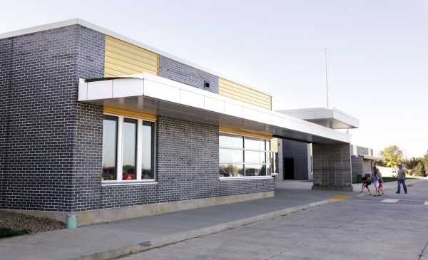 Young students get first look at new Hinton School