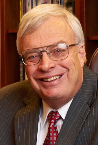 Siouxland Chamber honors retiring Morningside President John Reynders ...