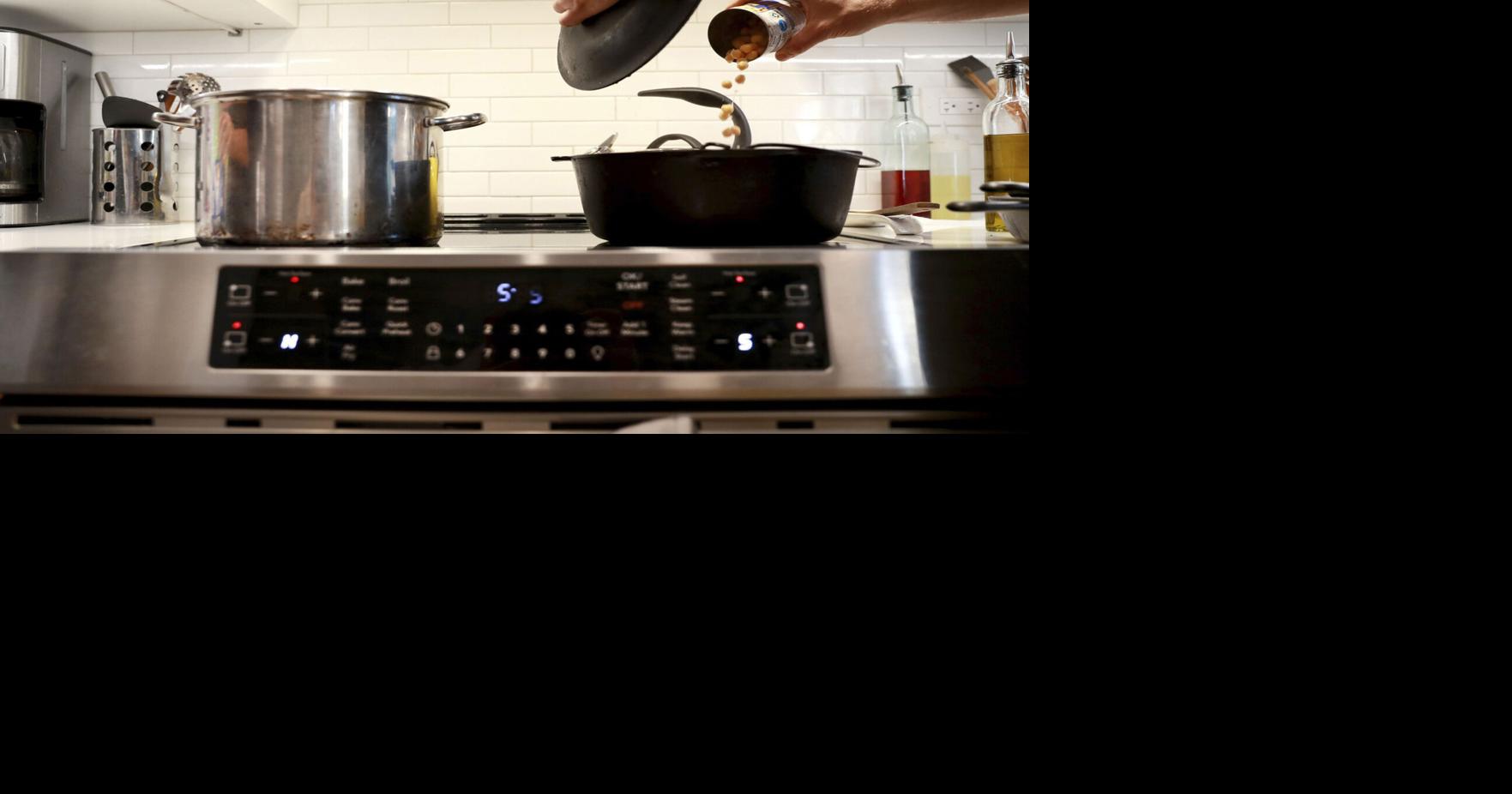 In the fight against climate change, some Chicagoans are going all-electric