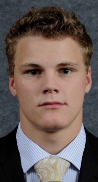 Shorthanded Musketeers blitz first-place Omaha