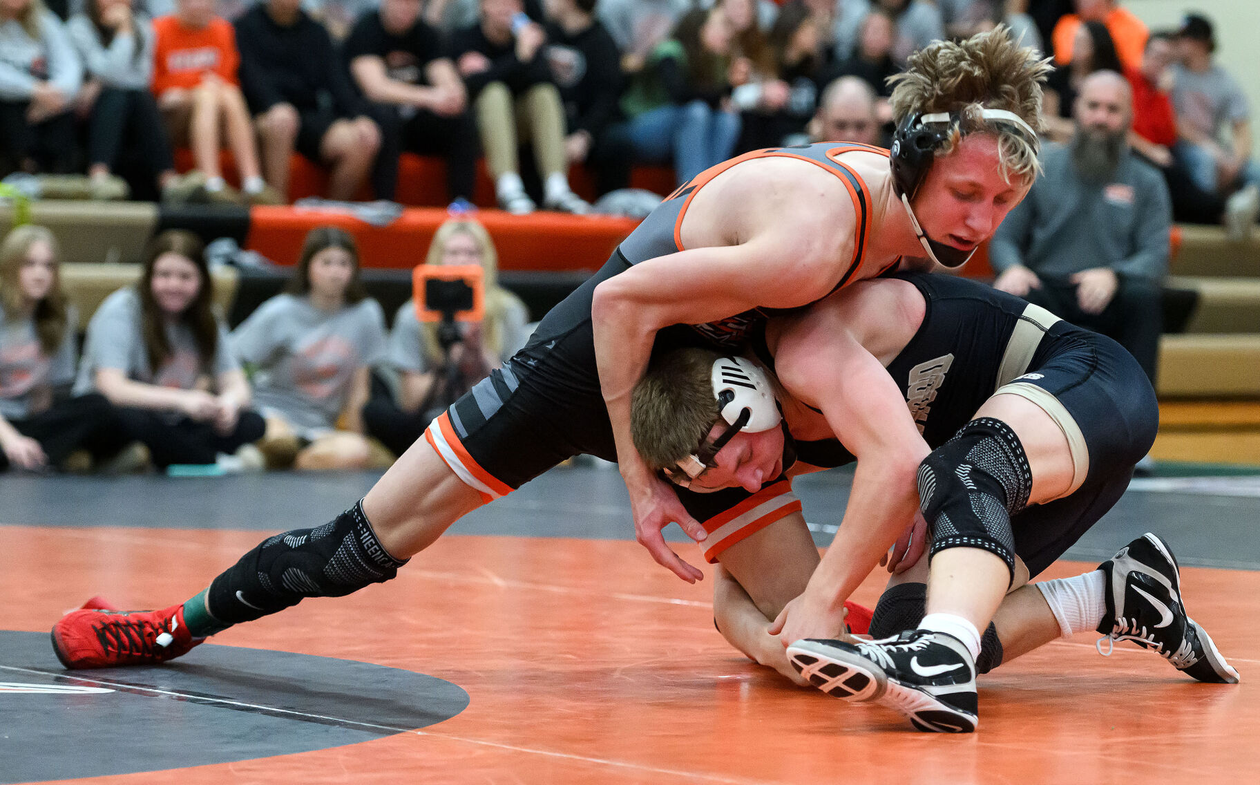 Photos: Sergeant Bluff-Luton vs Glenwood Class 2A regional wrestling duals