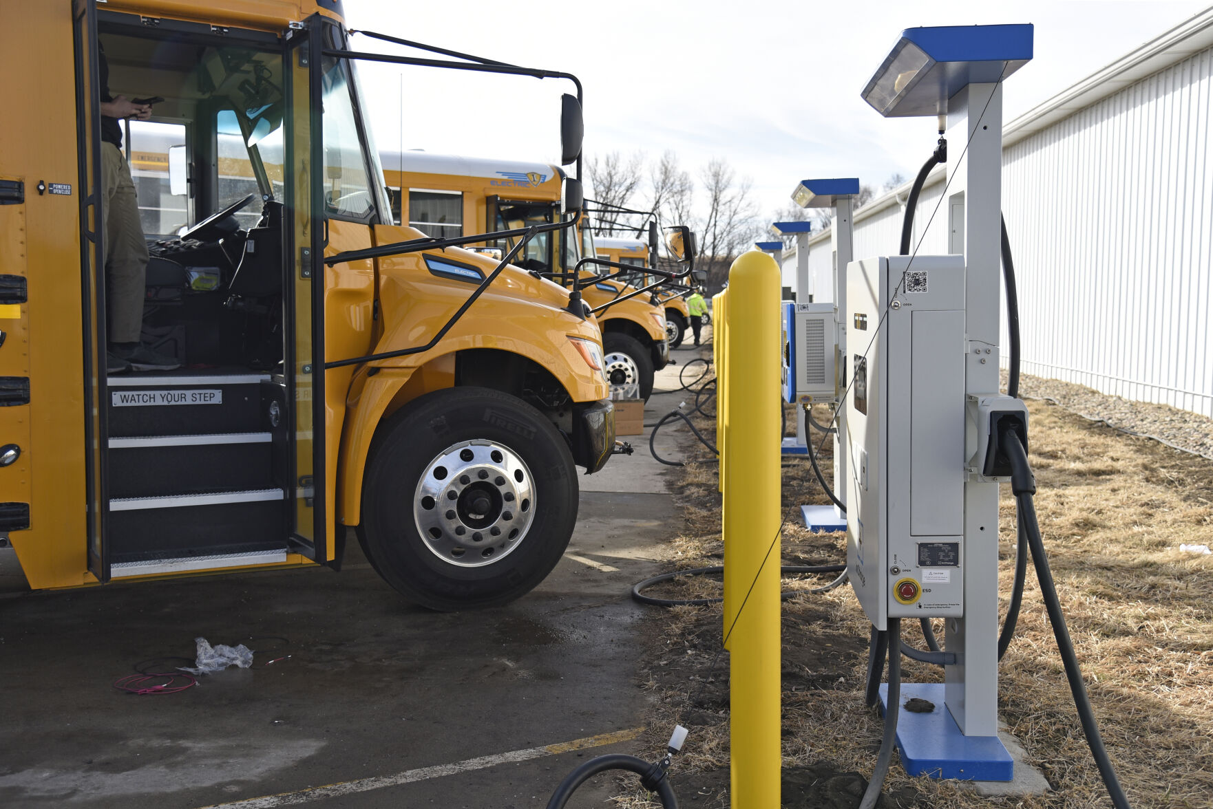 PHOTOS: Sioux City Schools showcase new electric buses