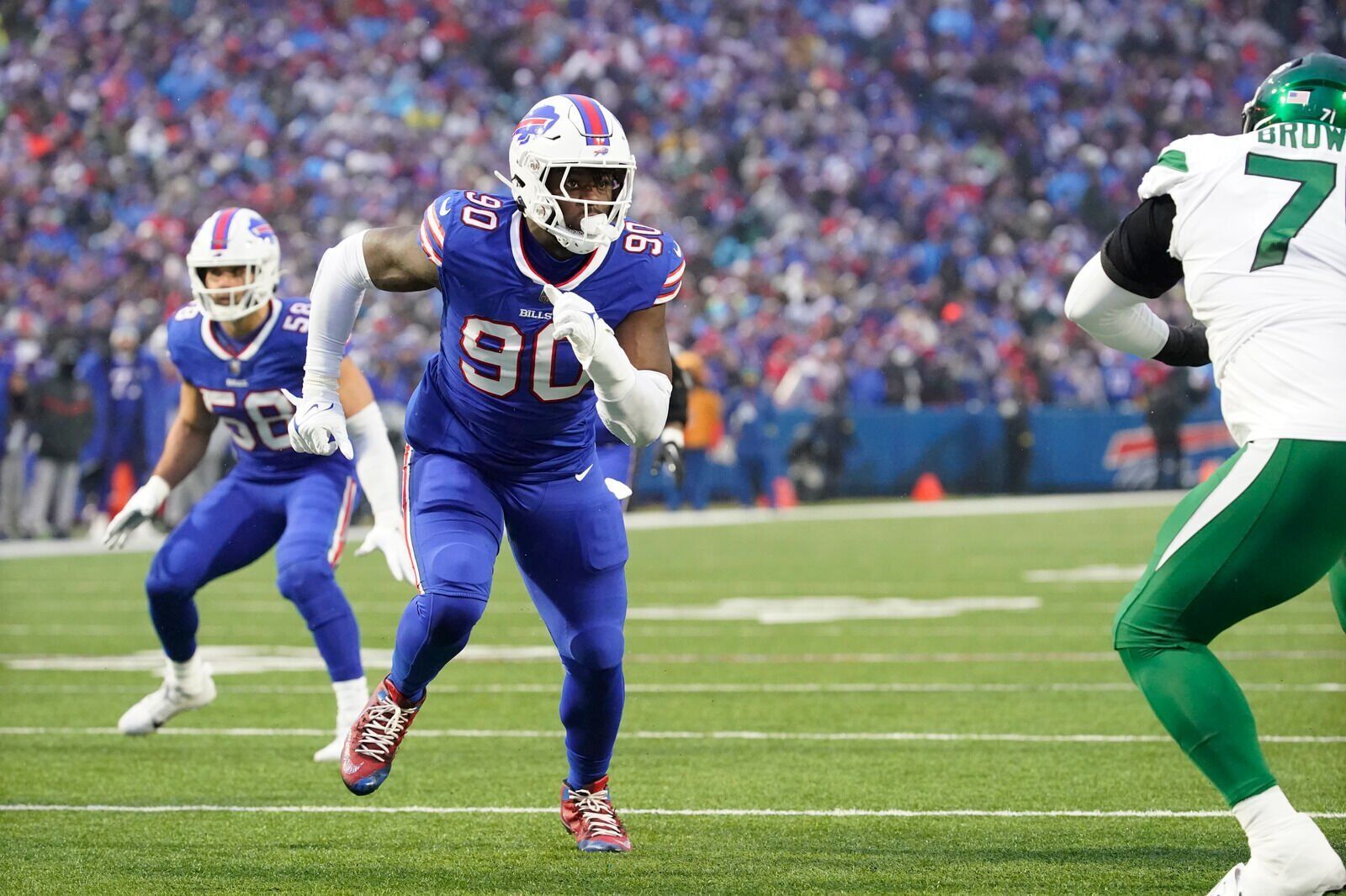 A closer look at Shaq Lawson s contract to return to Buffalo Bills