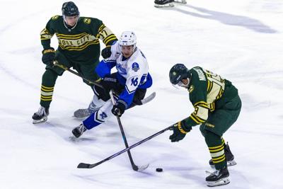 Kason Muscutt re-signs with Sioux City Musketeers