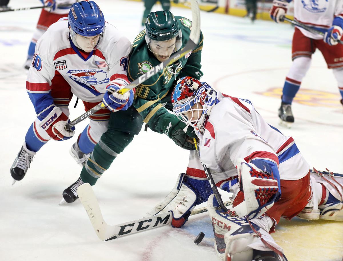 Photos: Des Moines Buccaneers at Musketeers playoff hockey | Musketeers ...