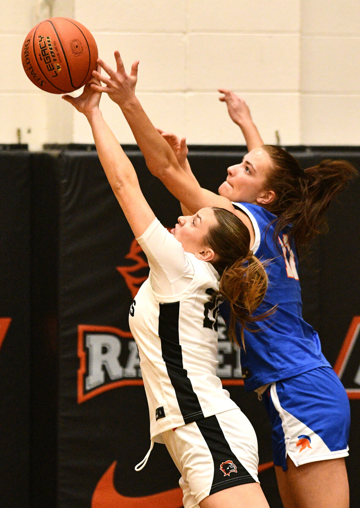 Photos: East vs Sioux Center girls basketball