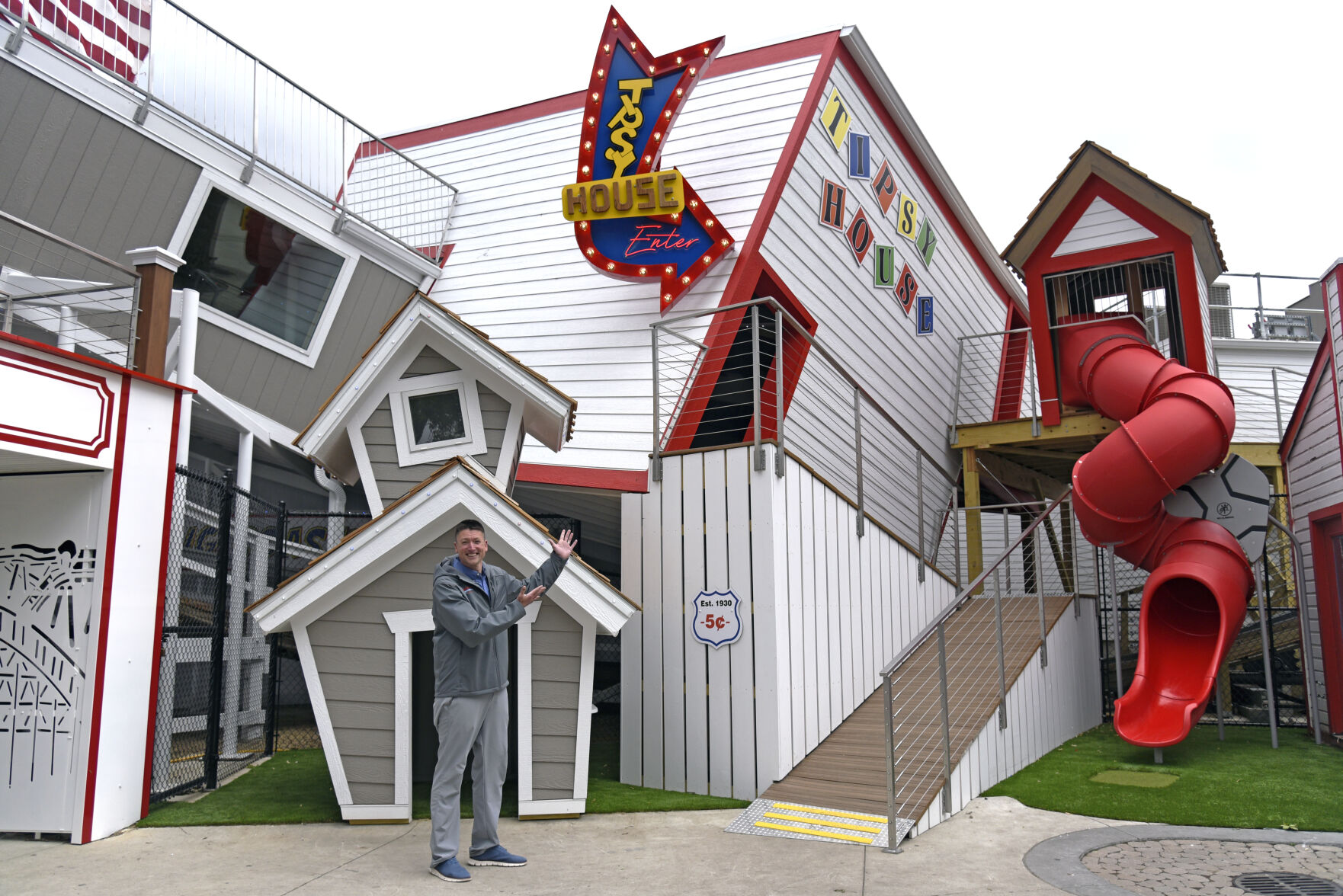 Arnolds Park Amusement highlights updated tipsy house, new ride, for ...