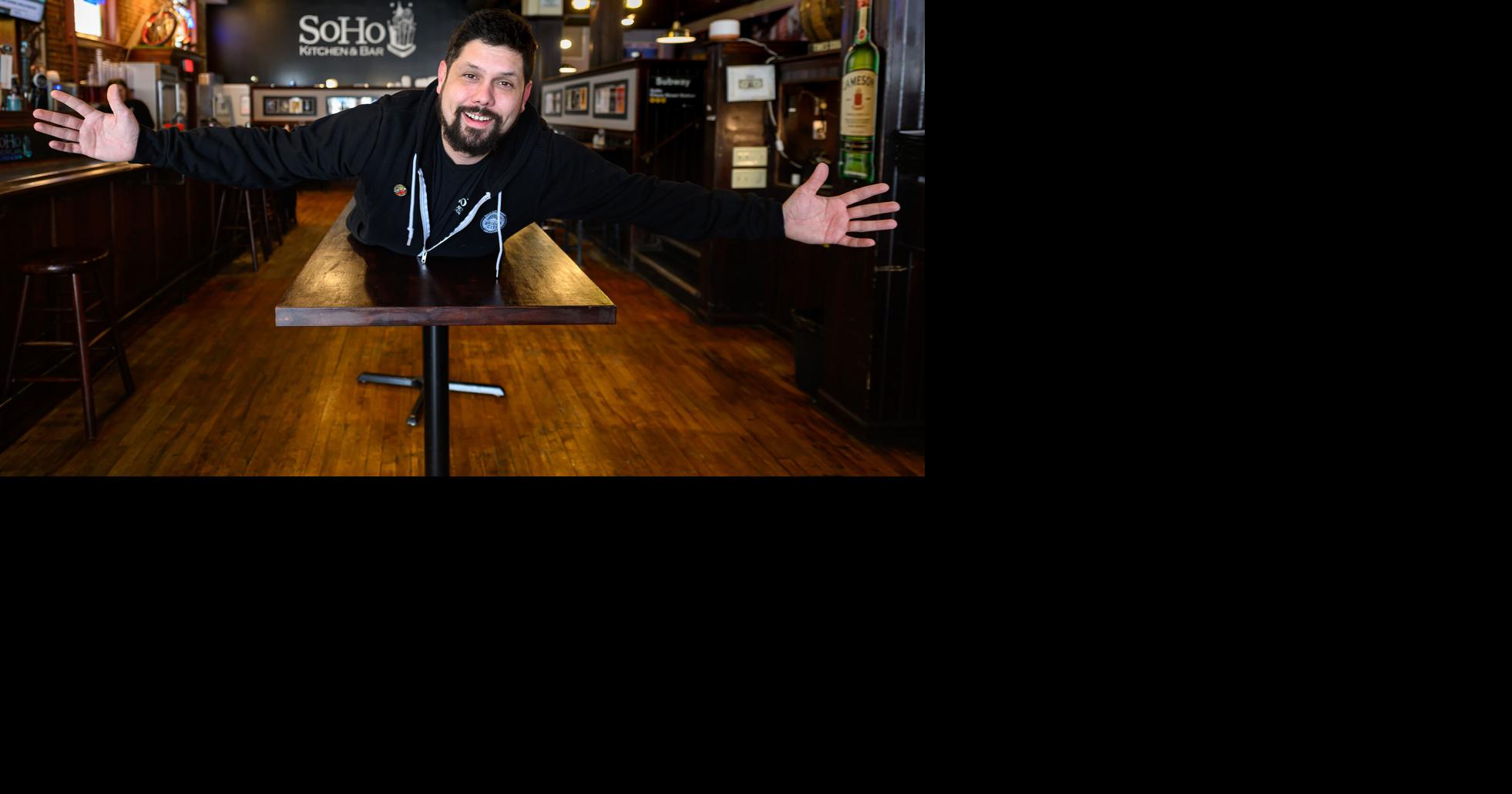 Comedian Taylor Sarff
