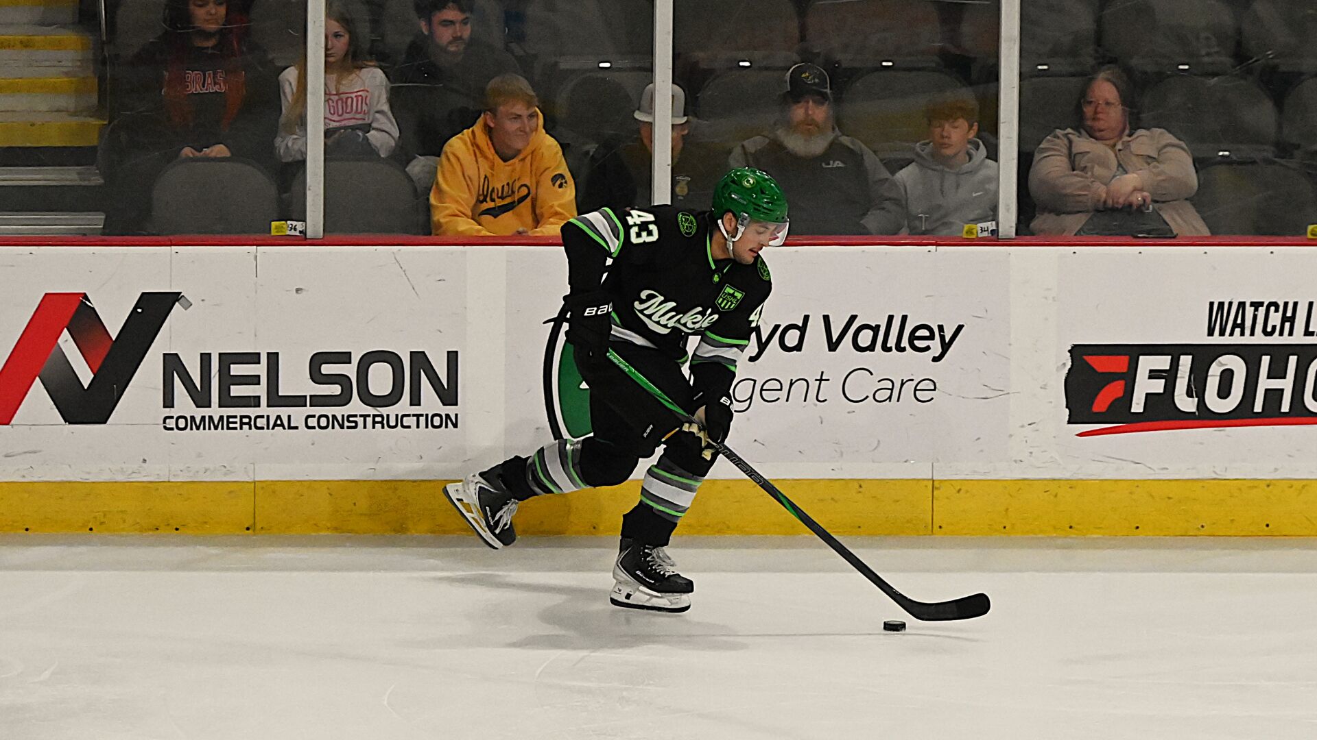 USHL: Powered by a five-goal second, Muskies take down Madison to even ...