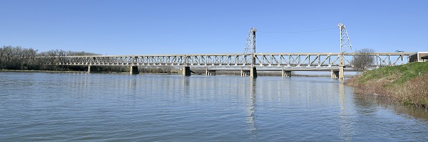Pedestrians waiting to set foot on Meridian Bridge