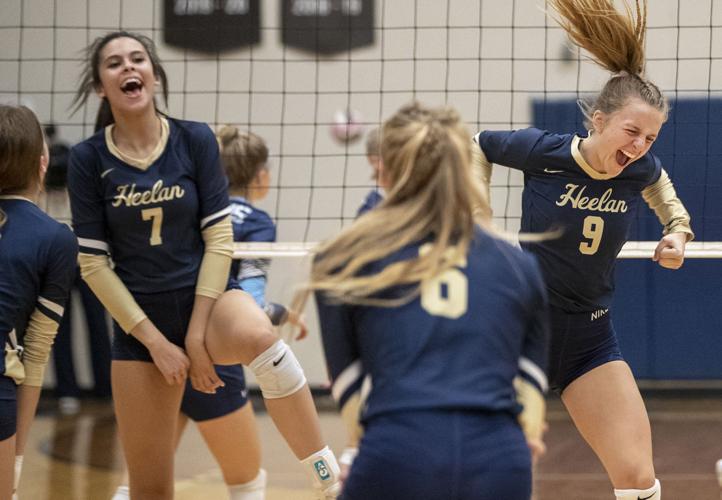 Bishop Heelan clinches spot in state volleyball tournament