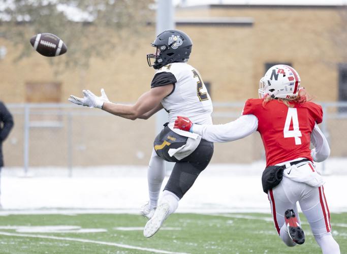 Northwestern outlasts Dordt, advances to NAIA quarterfinals