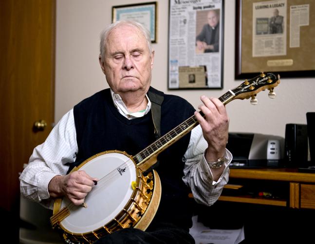 Traditional Irish band to perform at Bob Roe's Point After