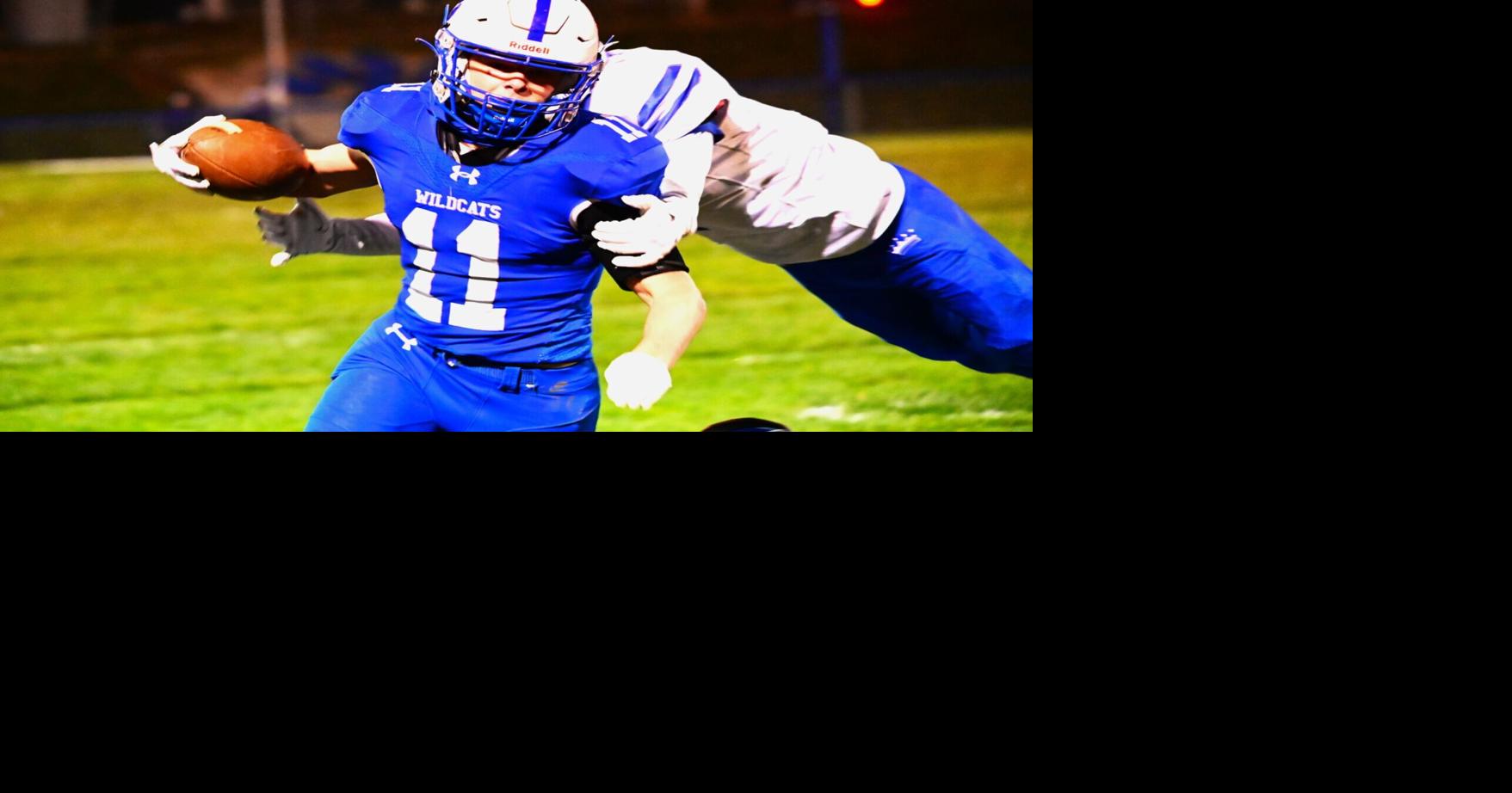 Prep football: Woodbury Central holds on, beats MMCRU