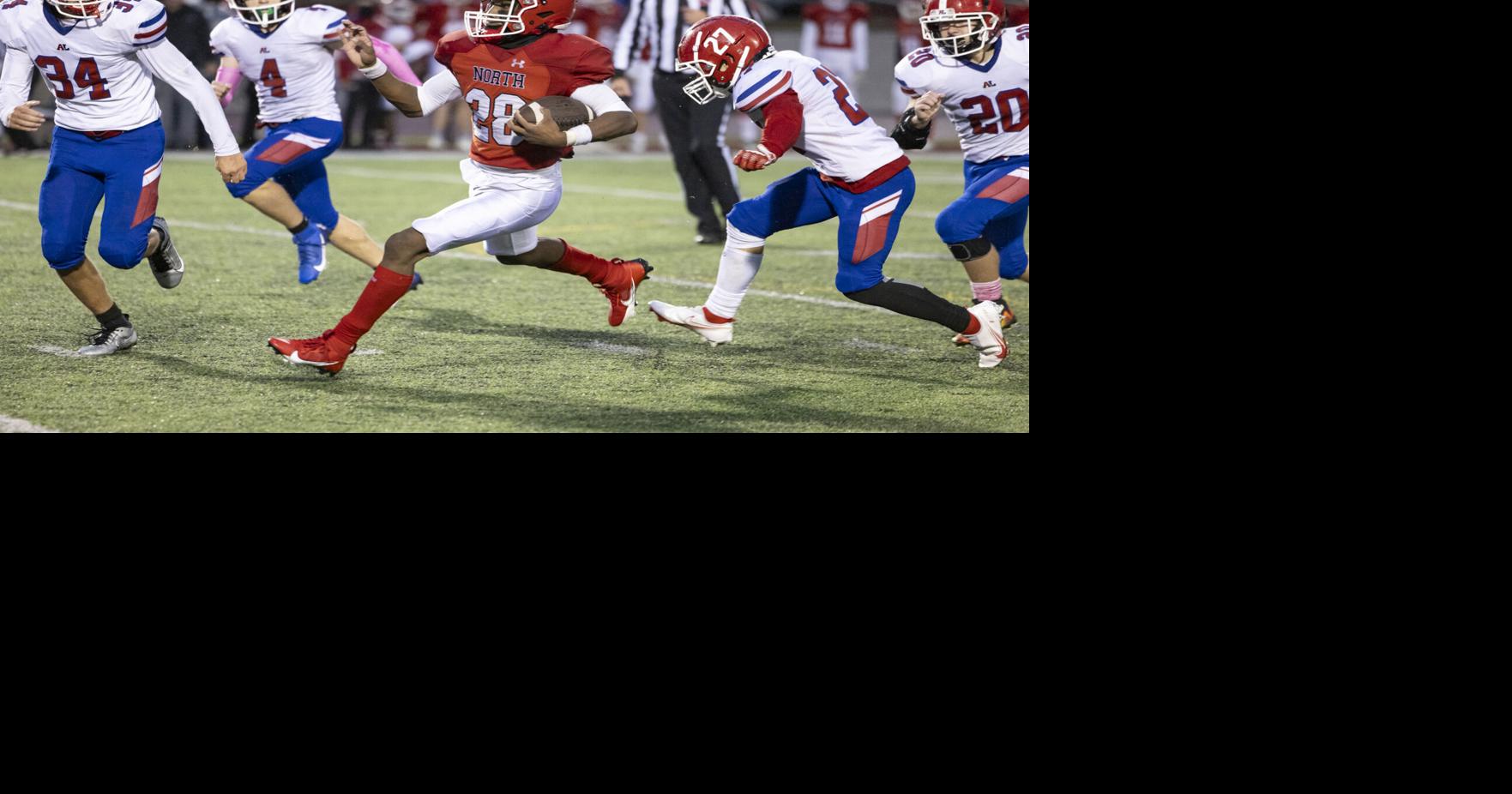 PHOTOS: North vs Council Bluffs Lincoln football