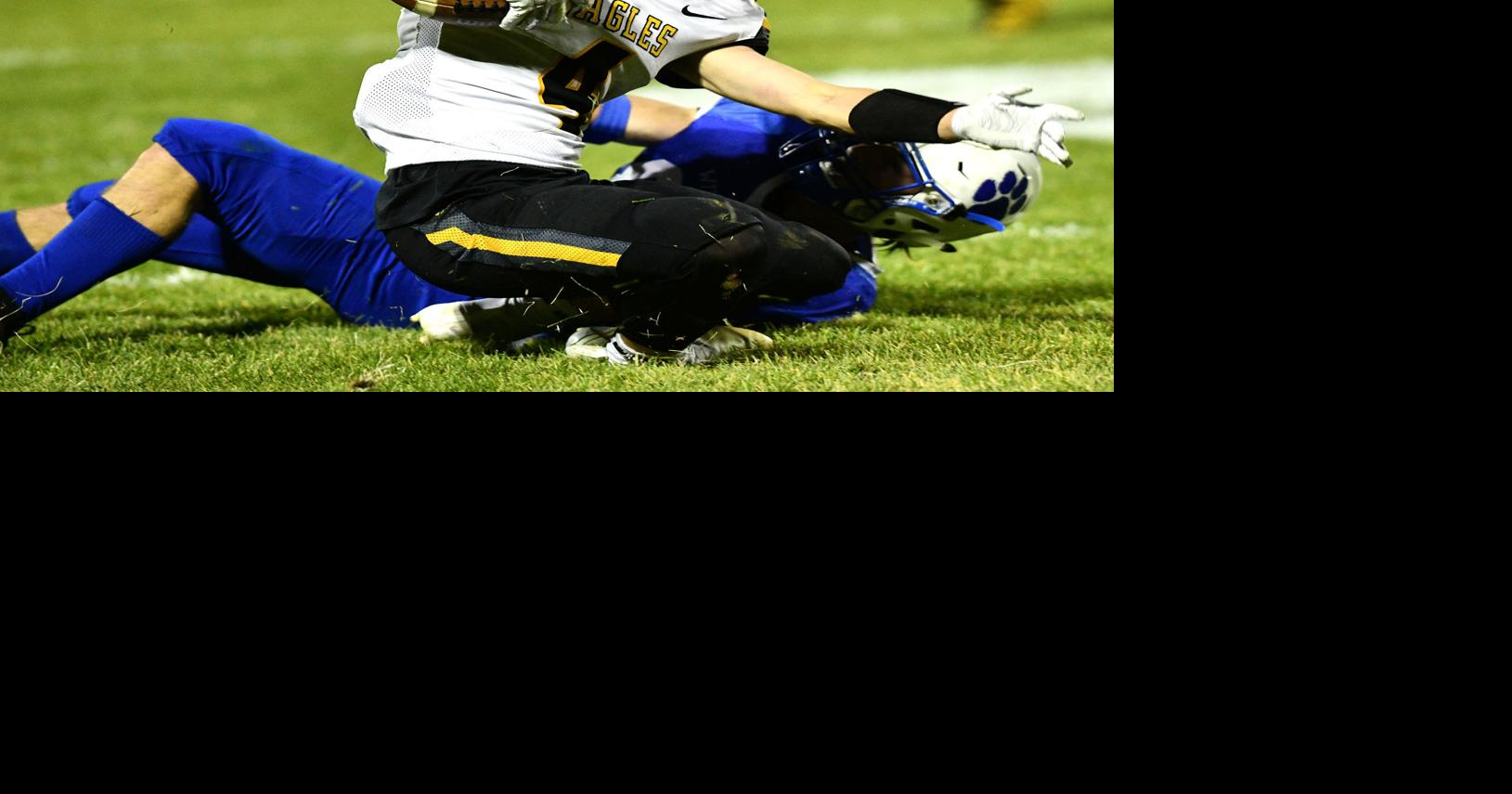 PHOTOS: Lawton-Bronson vs Woodbury Central football