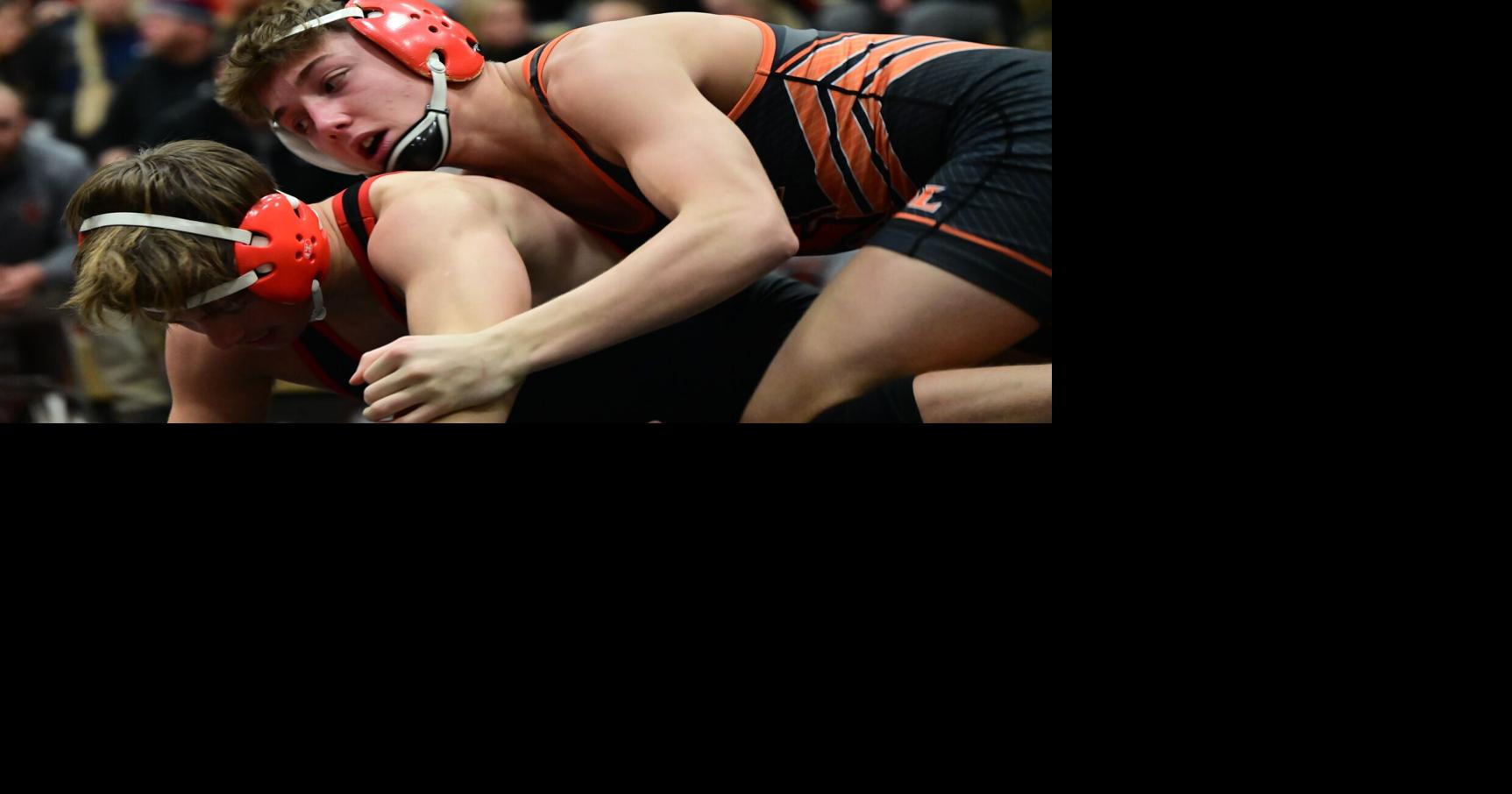 Prep wrestling: Sergeant Bluff-Luton wins MRAC team title