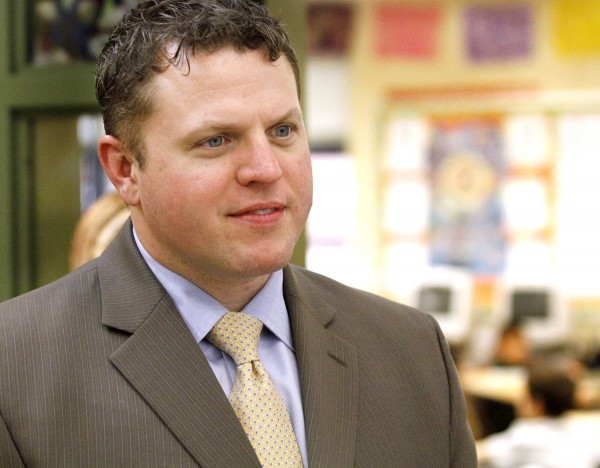 Palo man files ethics complaint against Iowa education director