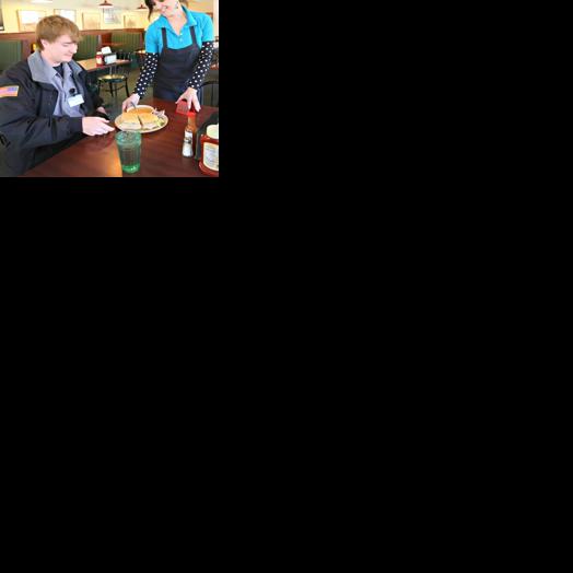 Little Chicago Deli notes 25 years of sandwich service