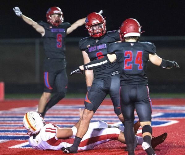 West Sioux easily handles D-NH; heads to title game rematch with Van Meter