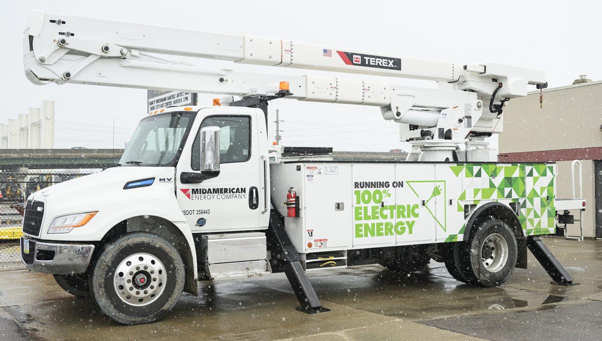 MidAmerican begins electric utility truck pilot program in Sioux City