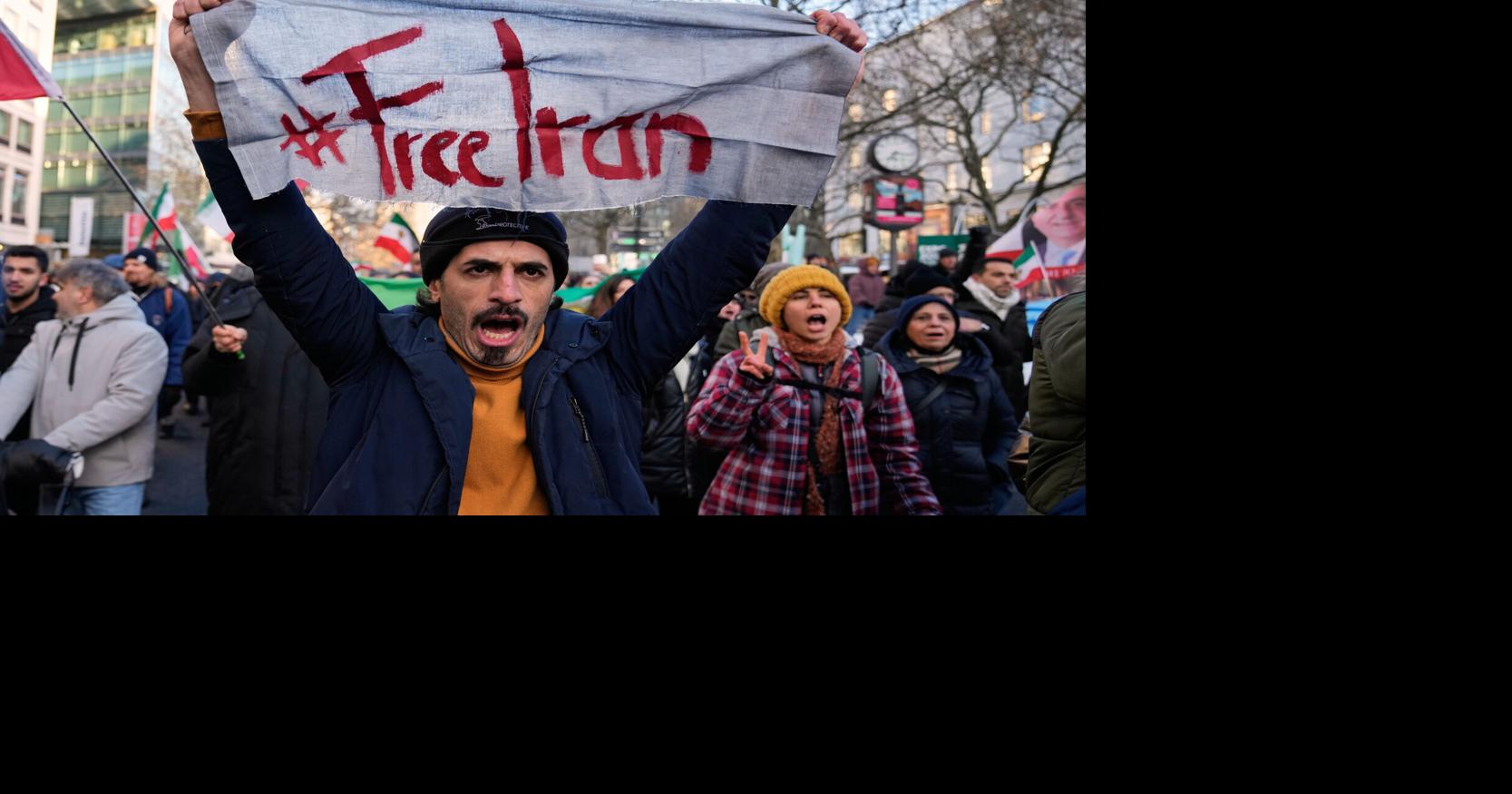 Authorities intensify crackdown on protests in Iran