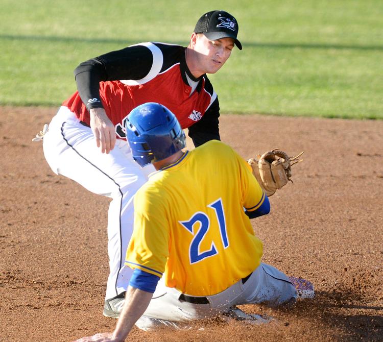 Samson continues to be force for Explorers