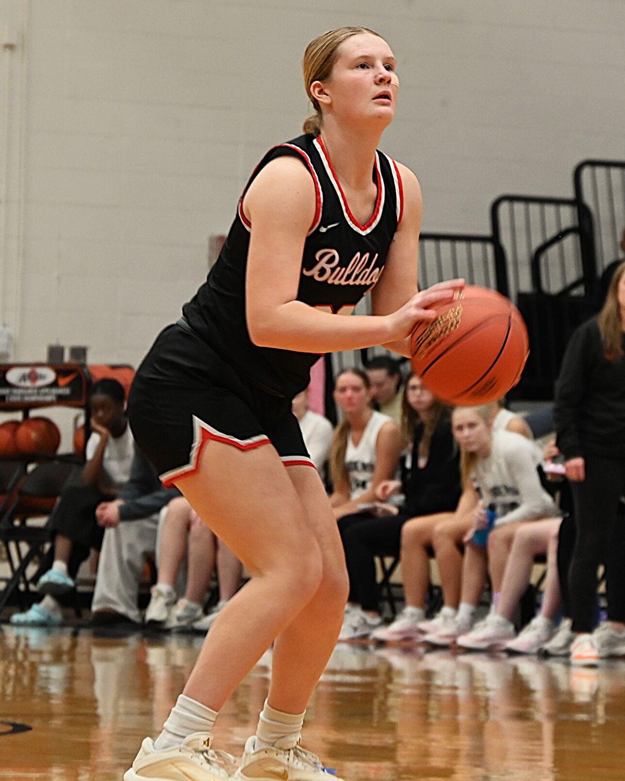 east v le mars girls