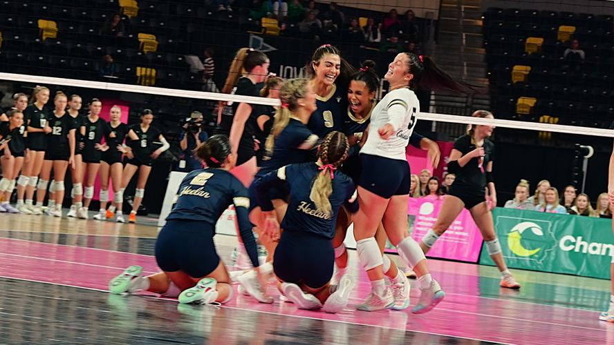 Crusaders run table en route to 4A state volleyball title
