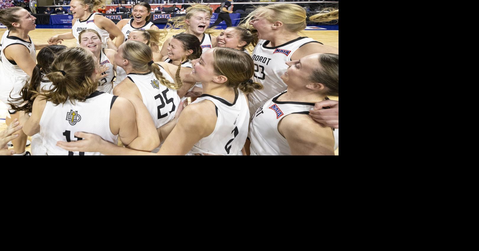 Photos: Dordt wins 2024 NAIA Women's Basketball Championship against ...