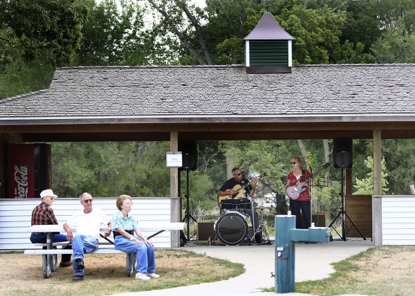 Adams Homestead event takes kids back to pioneer days
