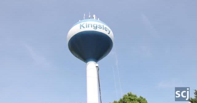 Kingsley water tower gets repainted