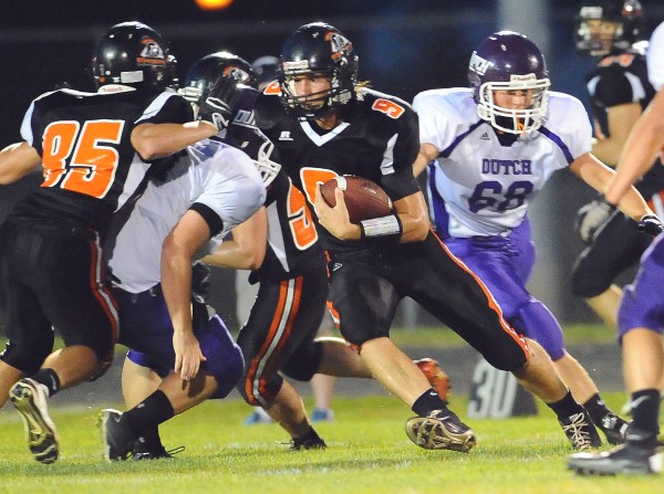 Photos: Sergeant Bluff-Luton vs MOC-Floyd Valley football | Football ...